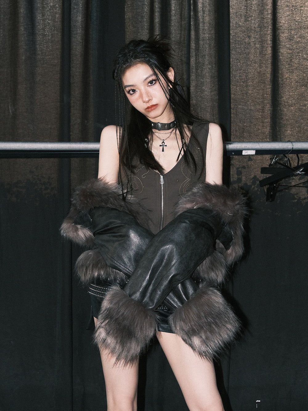 Embroidery Sudads Nichi Zip Slim Vest – ARCANA ARCHIVE