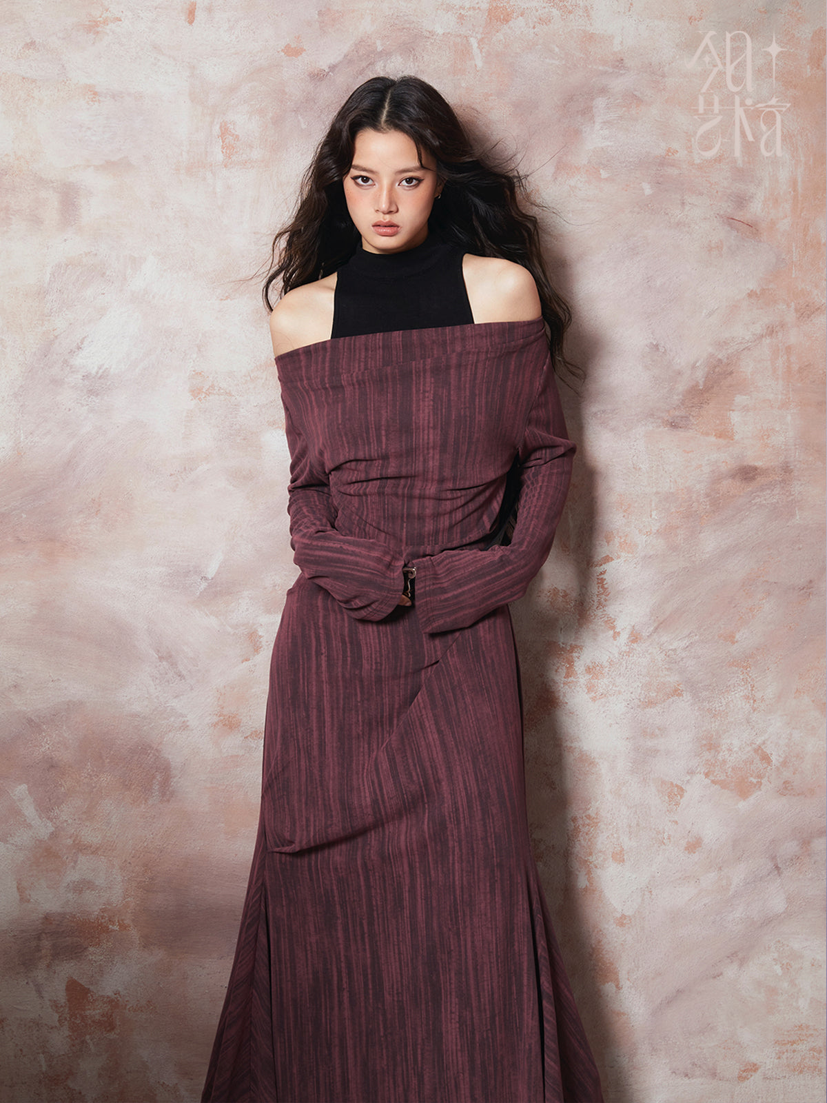 Open-Shoulder Retro Long Chic Drape 2Way One-Piece – ARCANA ARCHIVE